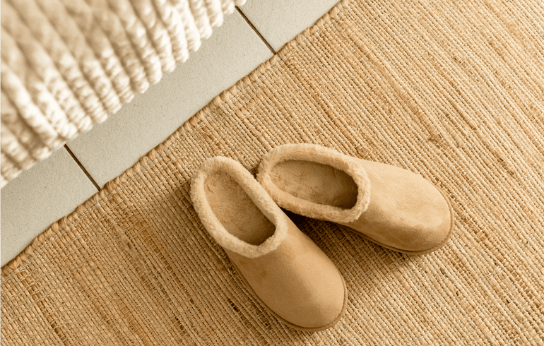 How to Wash Slippers: Tips for All Fabric Types