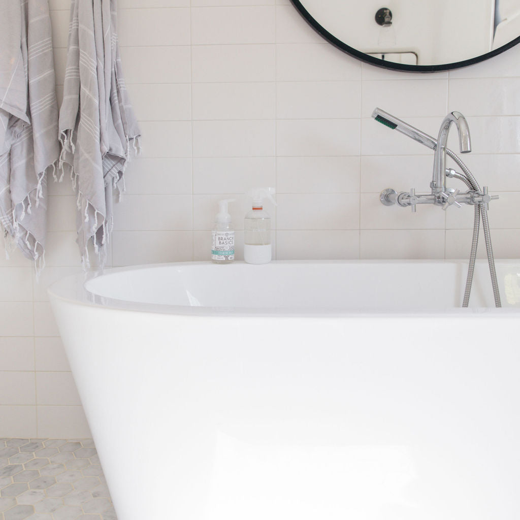 The Benefits of Hot & Cold Therapy (aka Hydrotherapy)