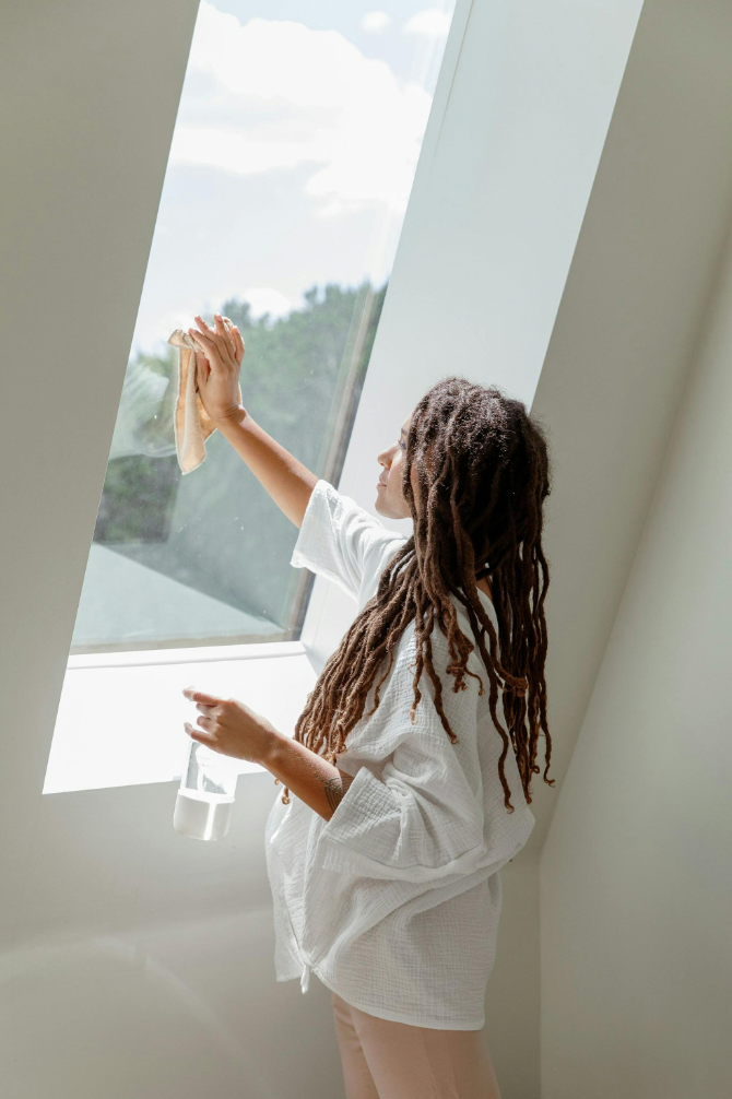 7 Non-Toxic Laundry Bleach Alternatives